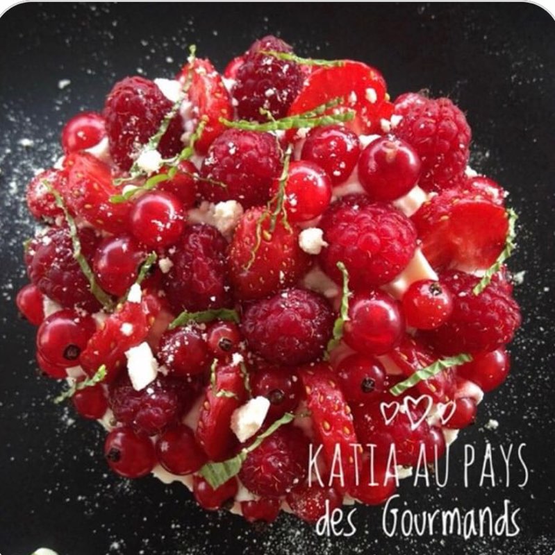 Recette de Pavlova aux fruits de Katia Gribet, blogueuse culinaire